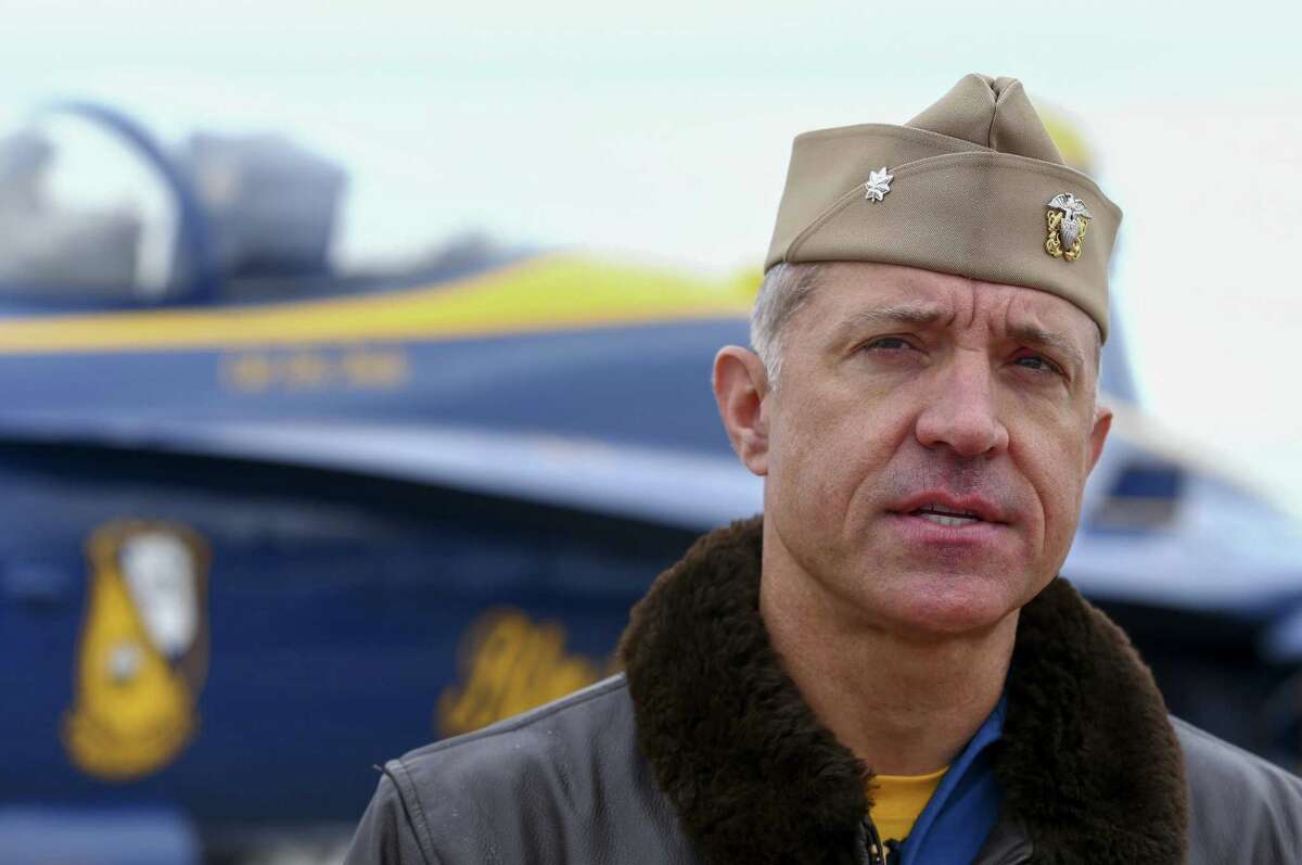 Pilot returns to Houston for his Blue Angels debut