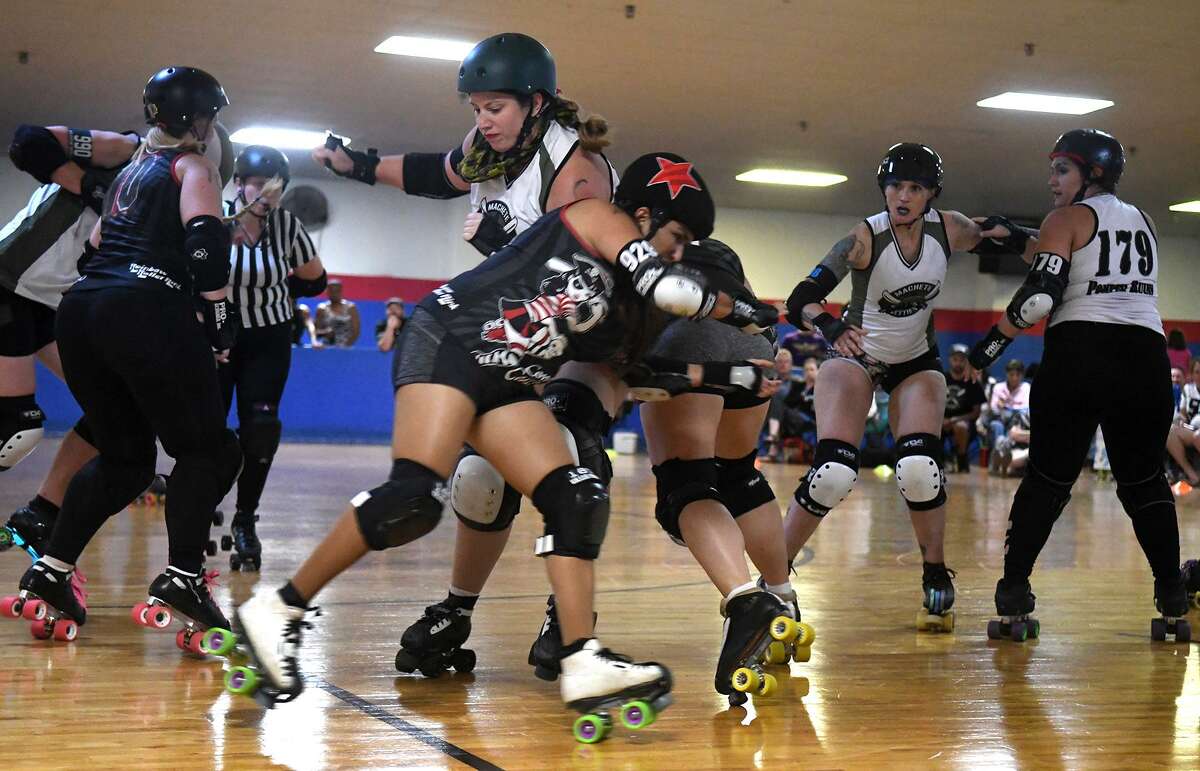 Roller derby shines light on female athletes in Montgomery County