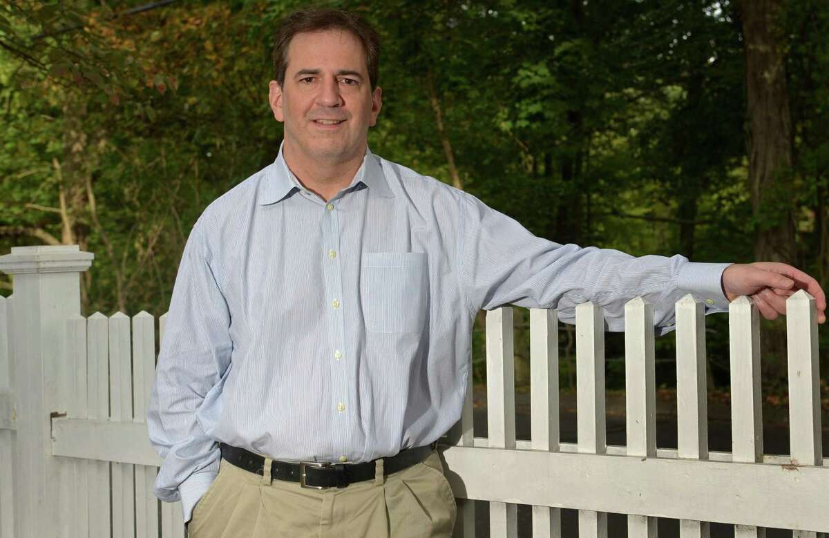 Democrat Chris Perone wants to work across the aisle