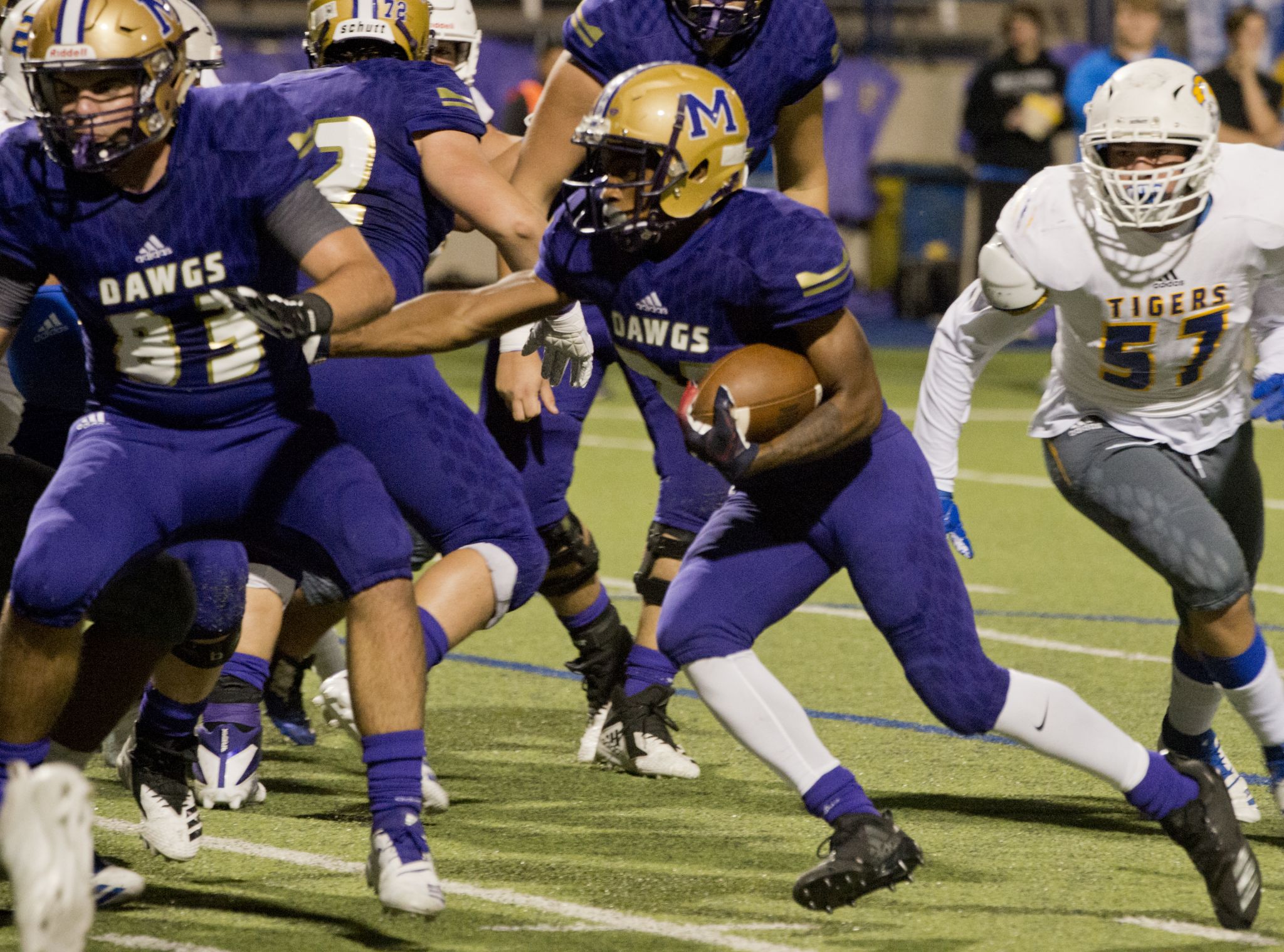 MHS REPORT: Bulldogs get tough, physical in key victory