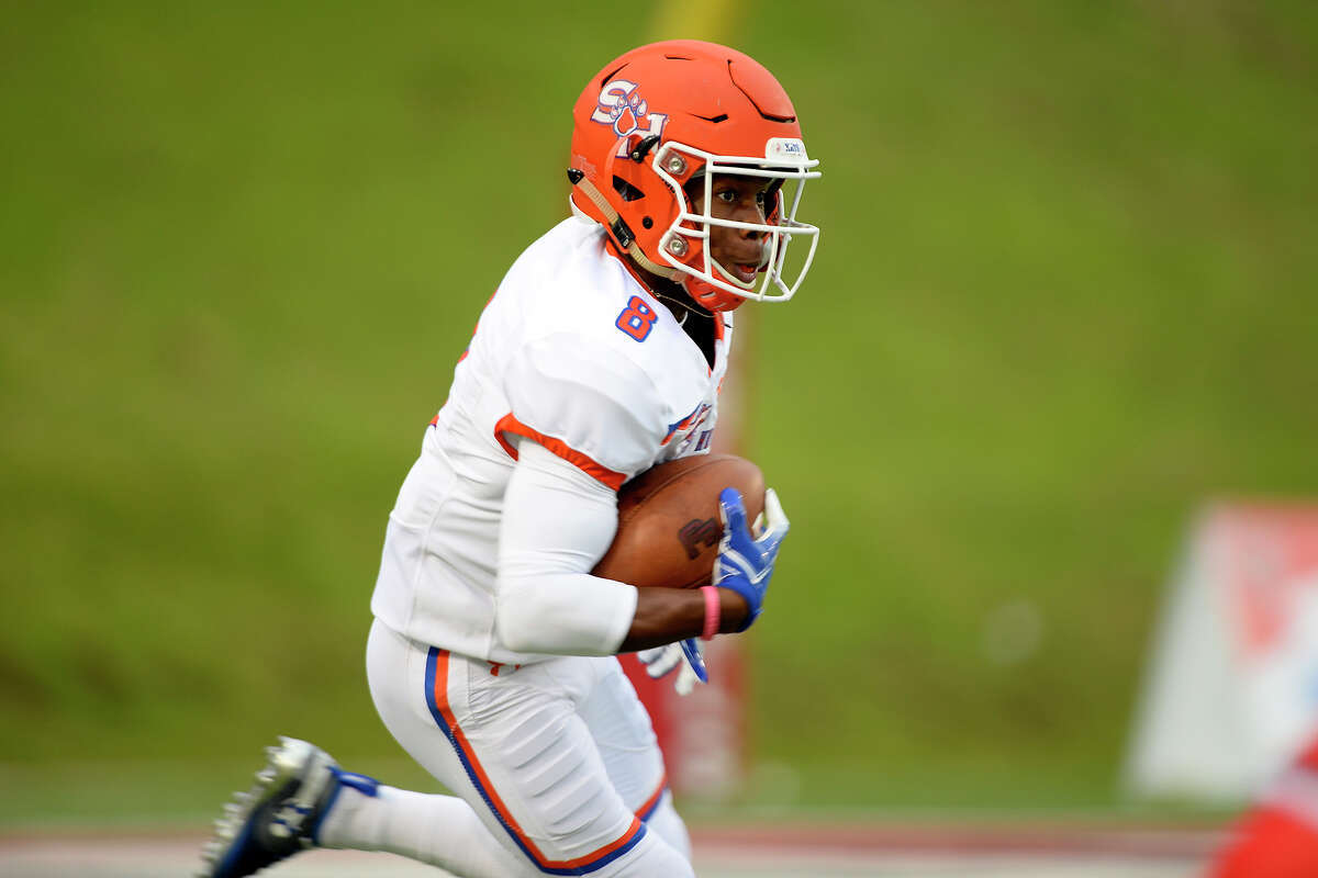 Lamar football shocks No. 14 Sam Houston State