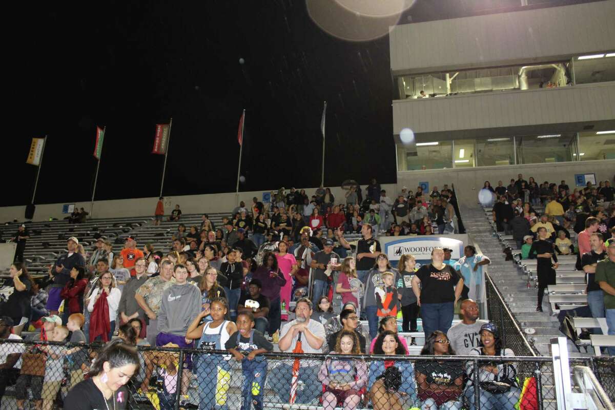 Original Conroe HS Golden Girls’ director boogies at halftime with 99 ...