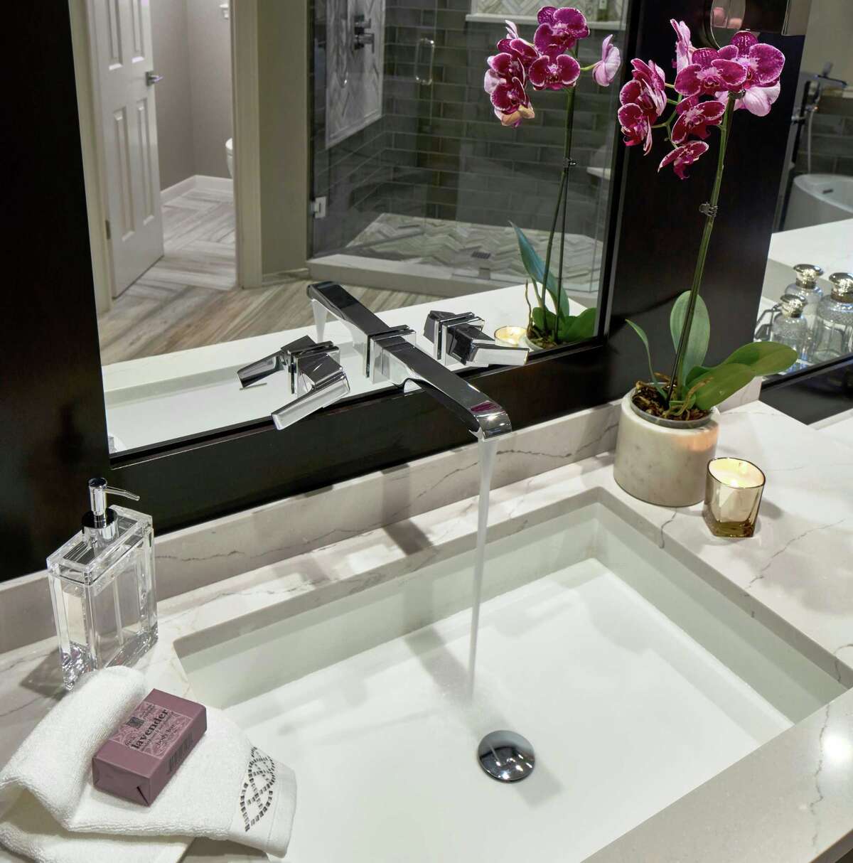 The top trends for luxe bathroom sinks