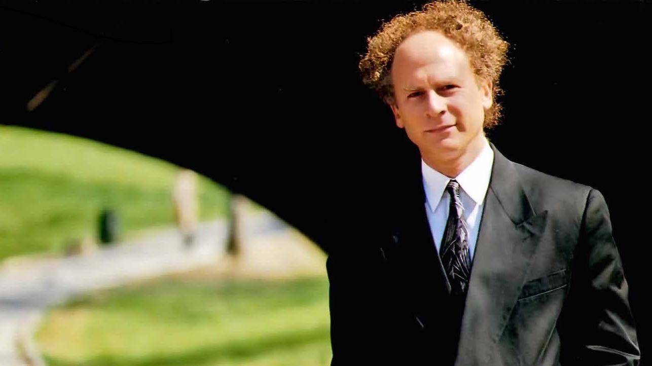 Art Garfunkel returns to The Ridgefield Playhouse