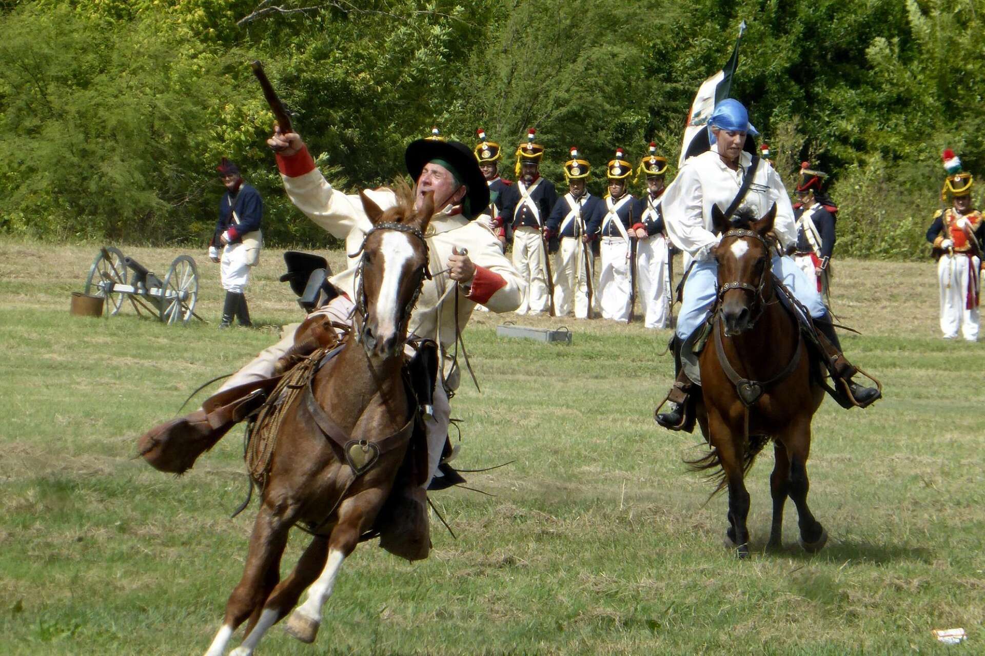 Re-enactors to relive 2 early Texas battles