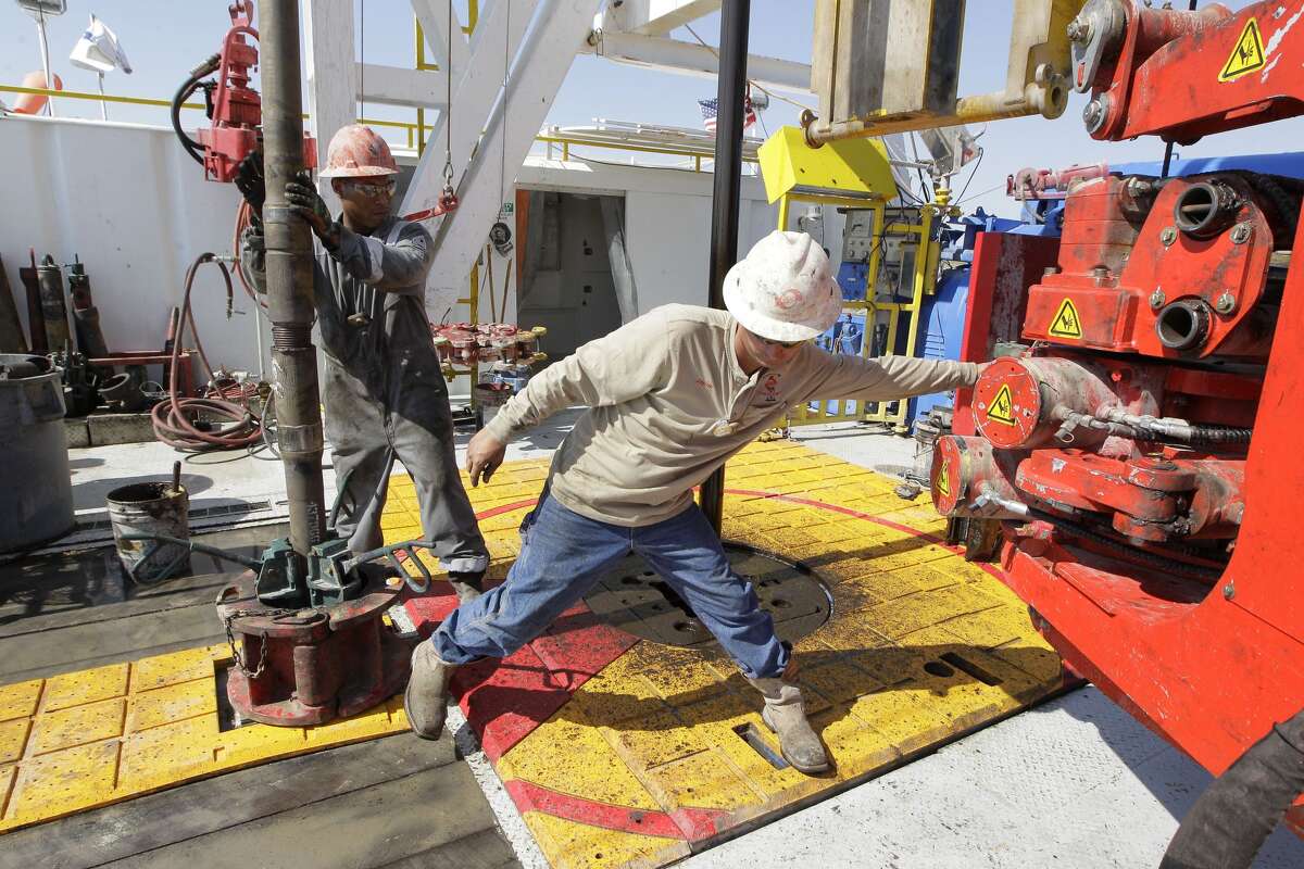 Petroleum Index continues moving higher