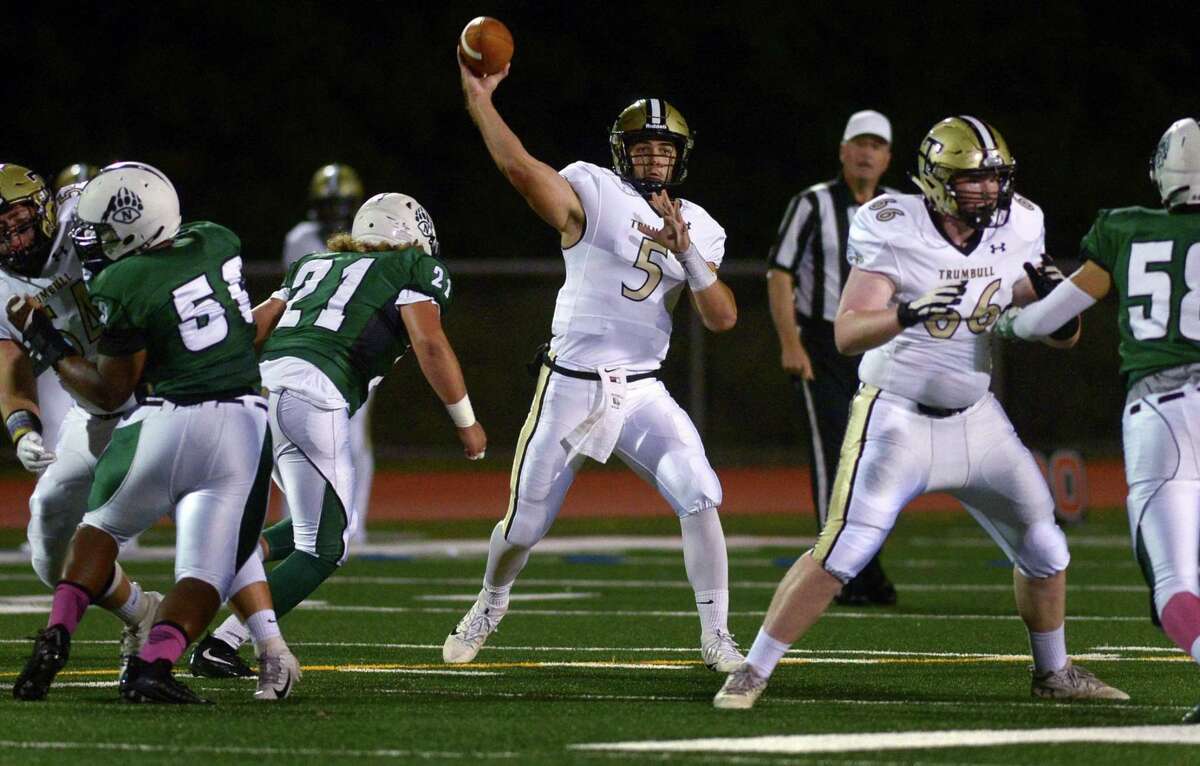 QB Colton Nicholas leading the way for Trumbull