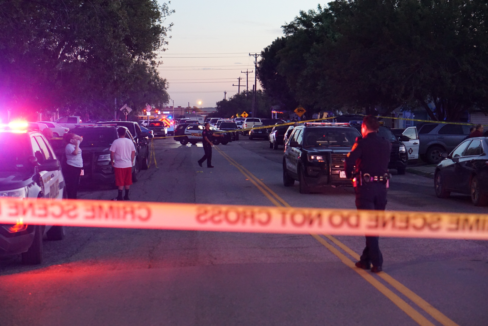 1 dead, 2, critical in Northeast Side shooting