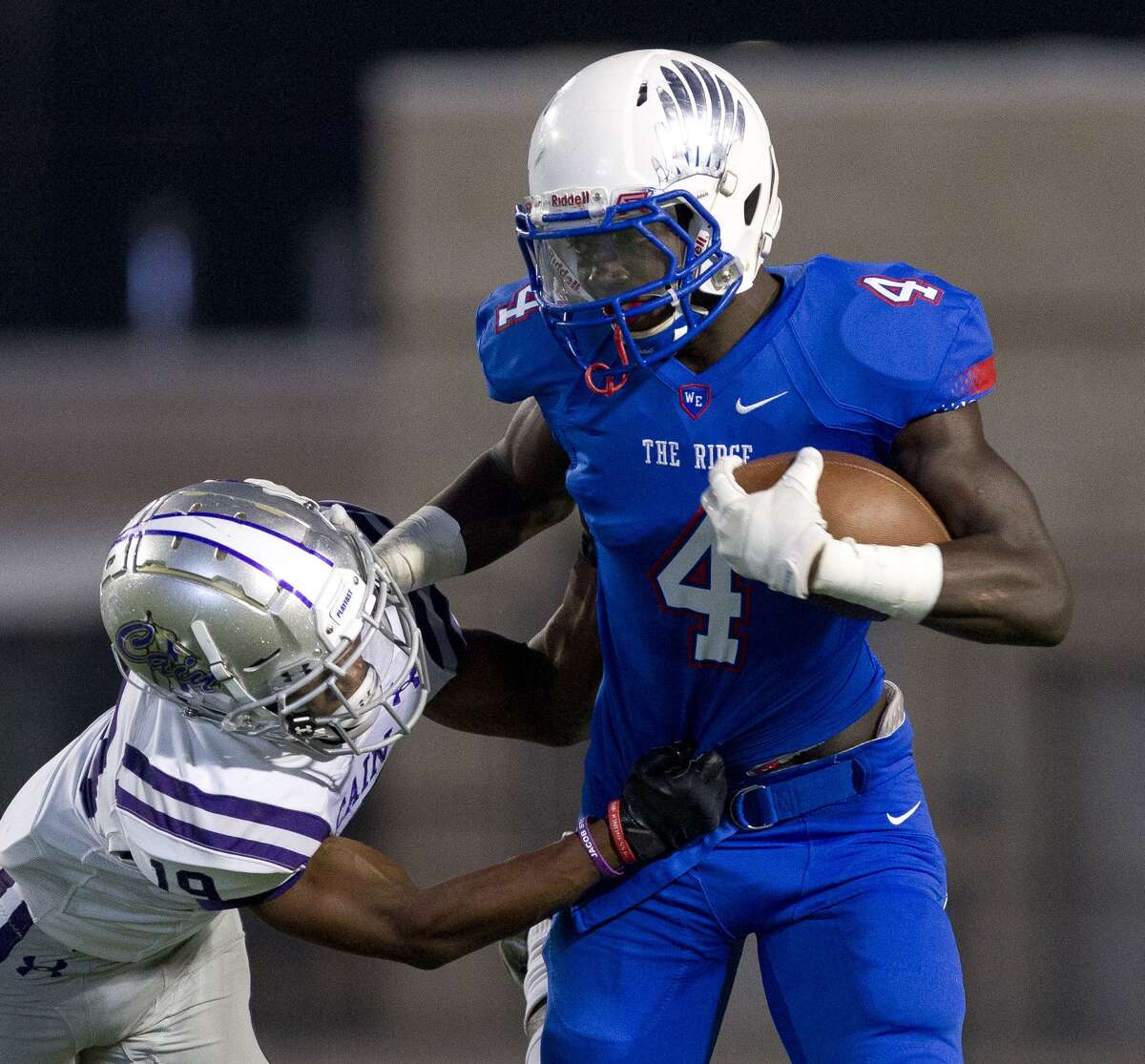 FOOTBALL: Oak Ridge scores first home win by blowing past the Hurricanes