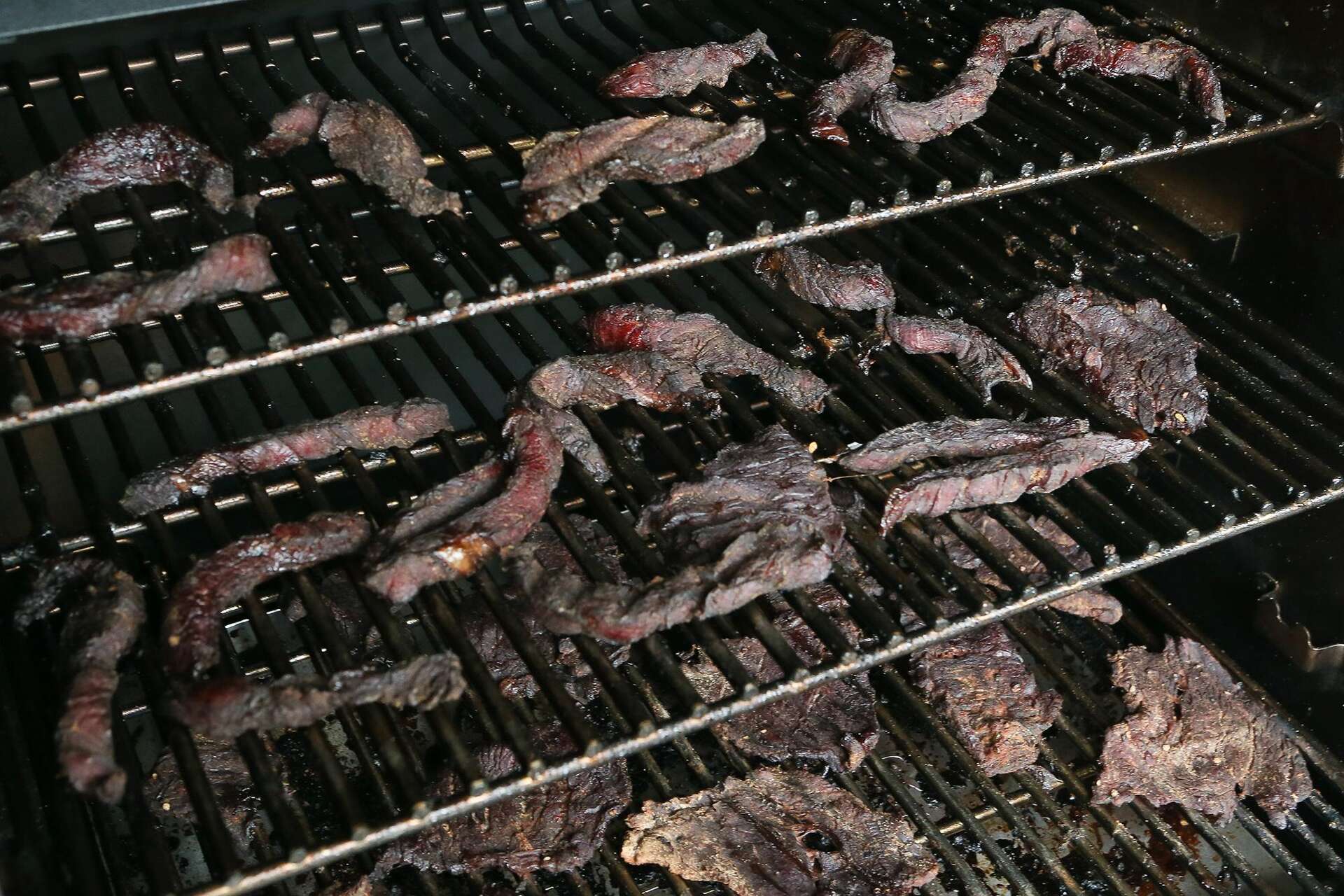 The easy way to make your own beef jerky at home