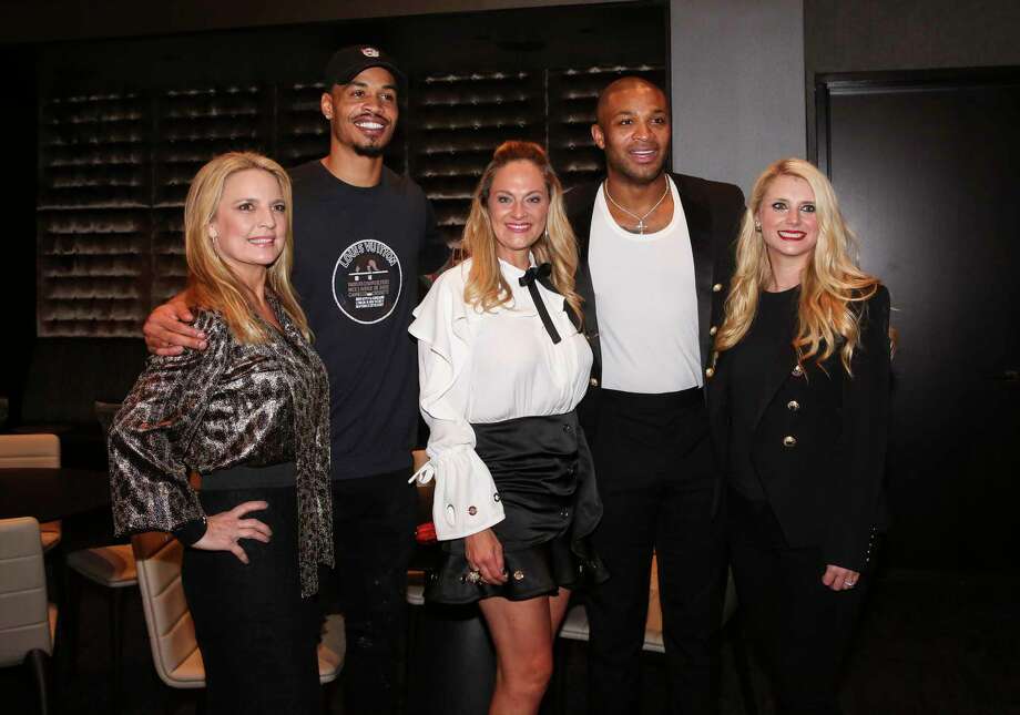 VIP view: Rockets players team up with Children's Memorial Hermann MVPs ...