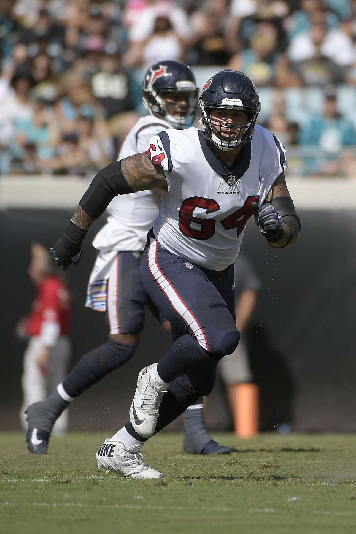 Salary: What are former Huskies earning as rookies in the NFL?