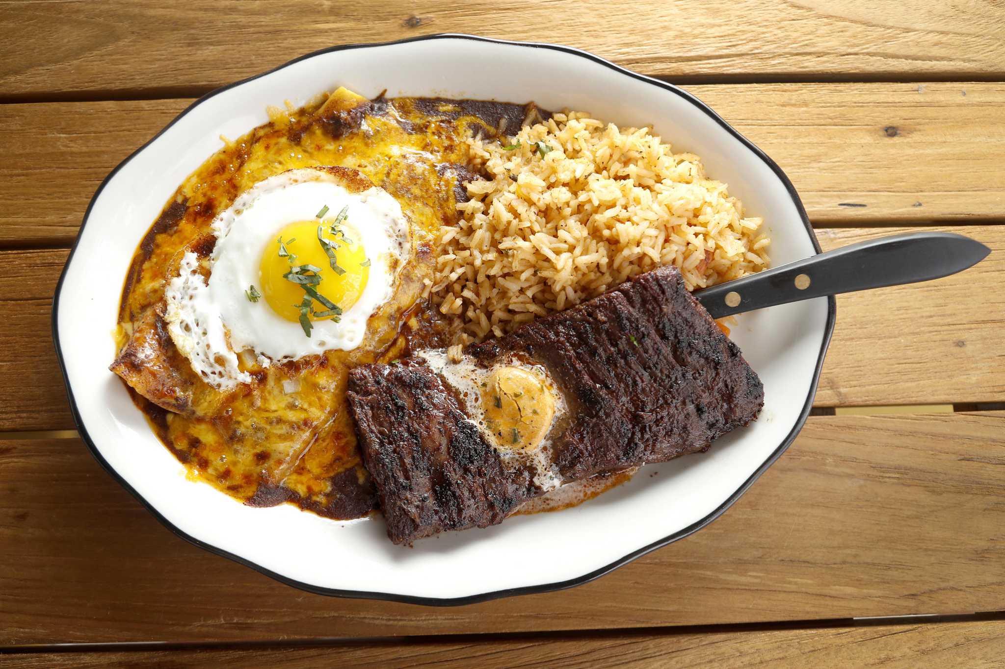 Review: Ford Fry’s Superica does legitimate upscale Tex-Mex in the Heights