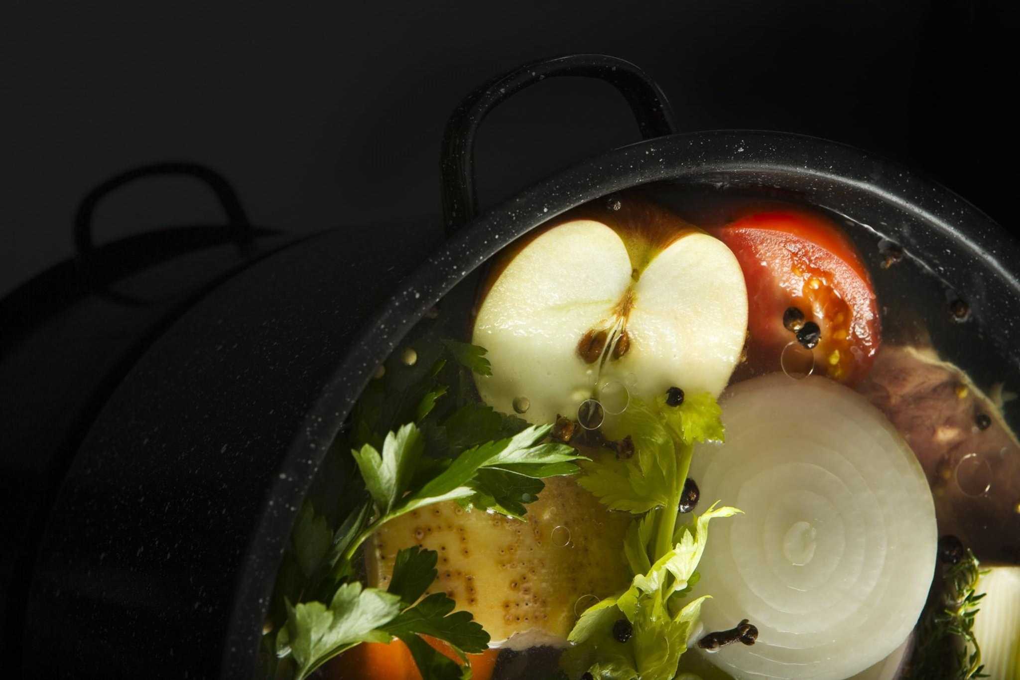 Recipe: Brodo (Italian-style Meat Broth)