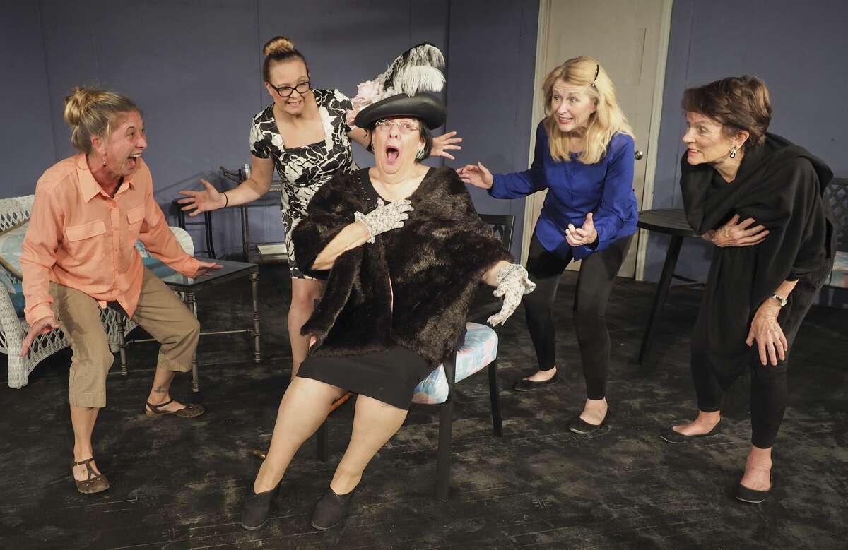 Review: Mavericks finish the year on a high note with “Savannah”