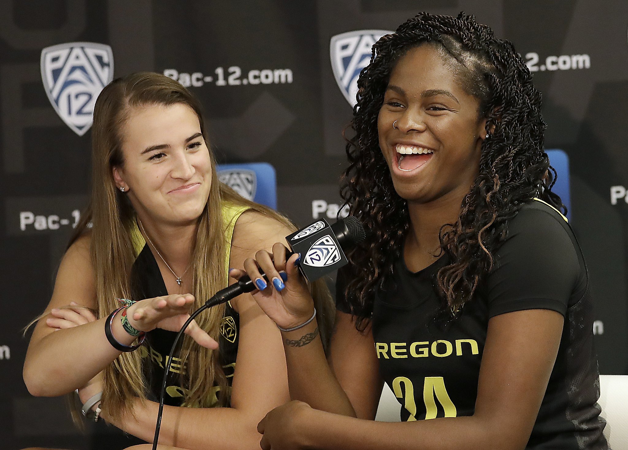Sabrina Ionescu and Asia Durr headline AP preseason All-America team