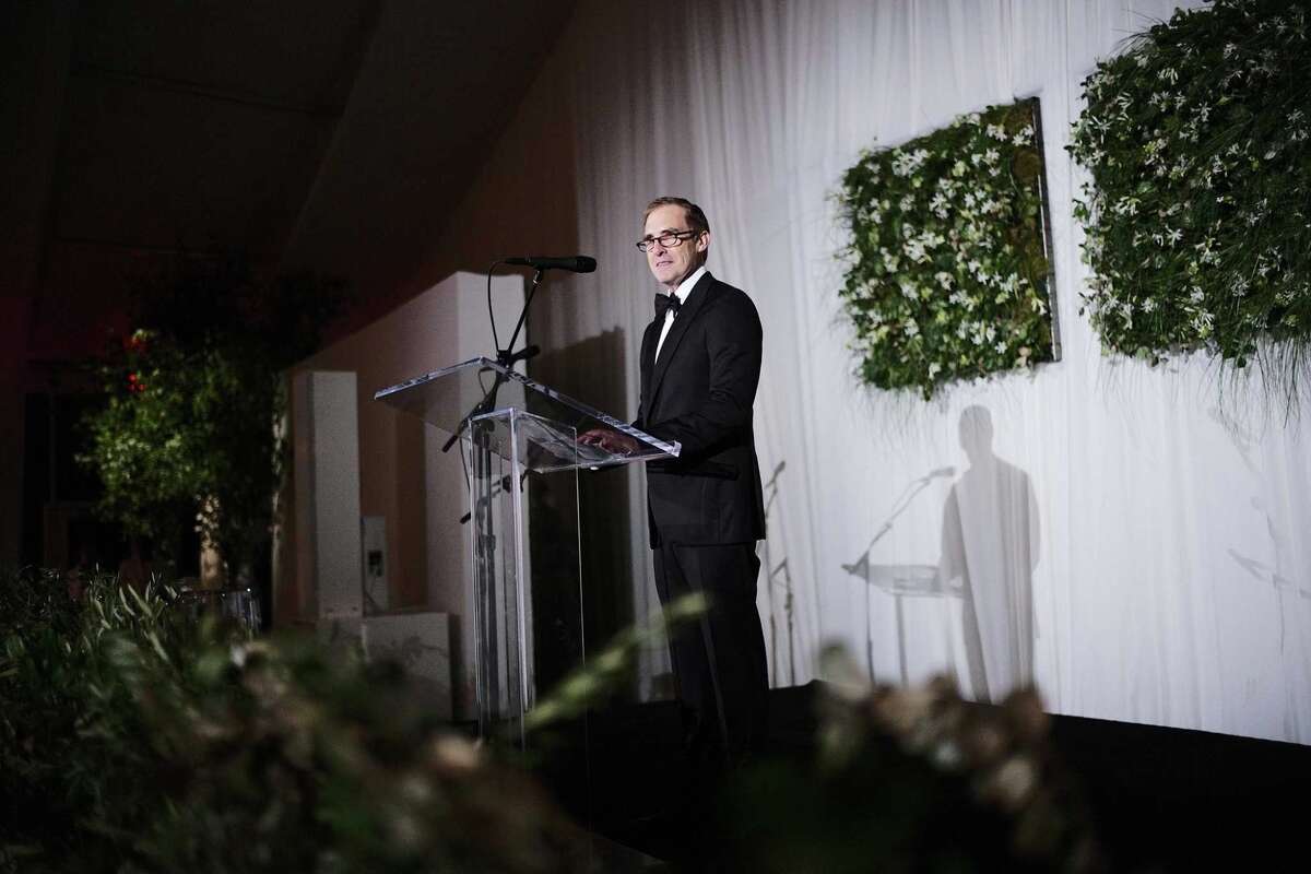 Menil Drawing Institute gala a warm-hearted affair