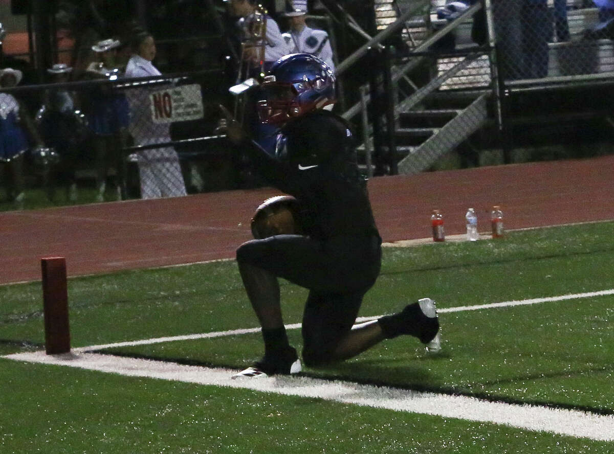 Needville clips a Brazosport team in transition