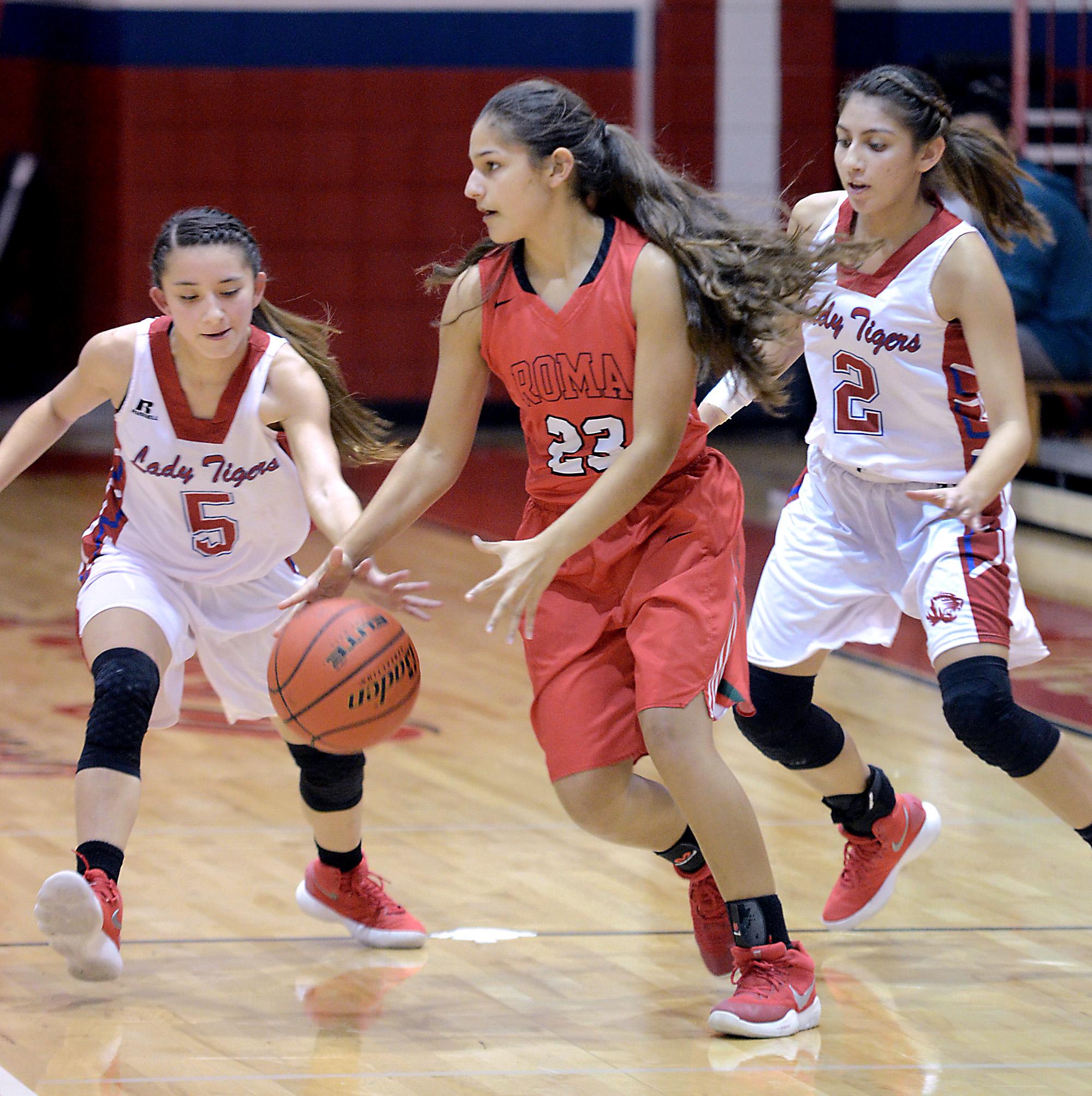 Lady Tigers roll to 64-point win on Day 1 of girls’ basketball season