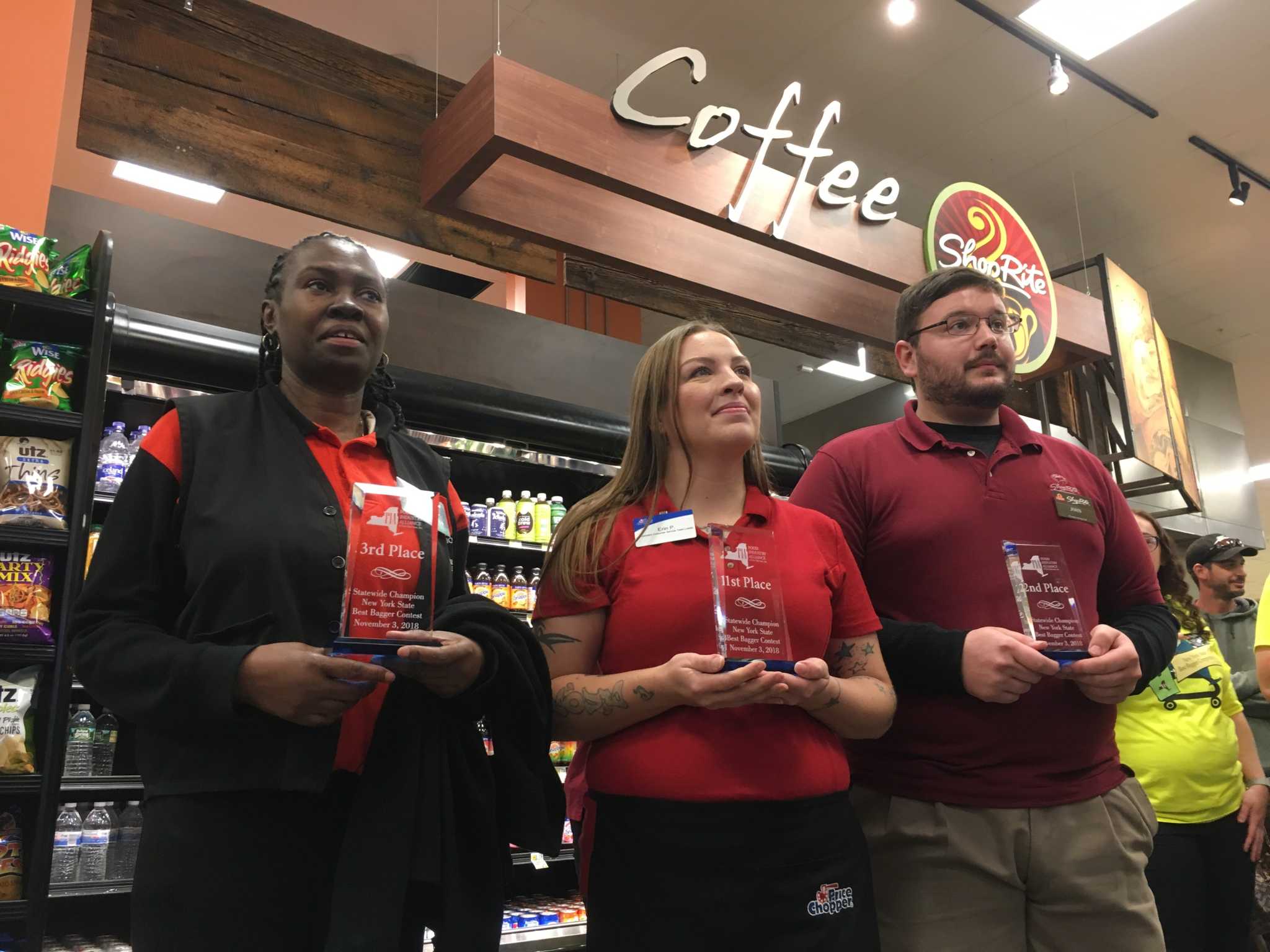 Bagger Beware: Price Chopper worker wins contest