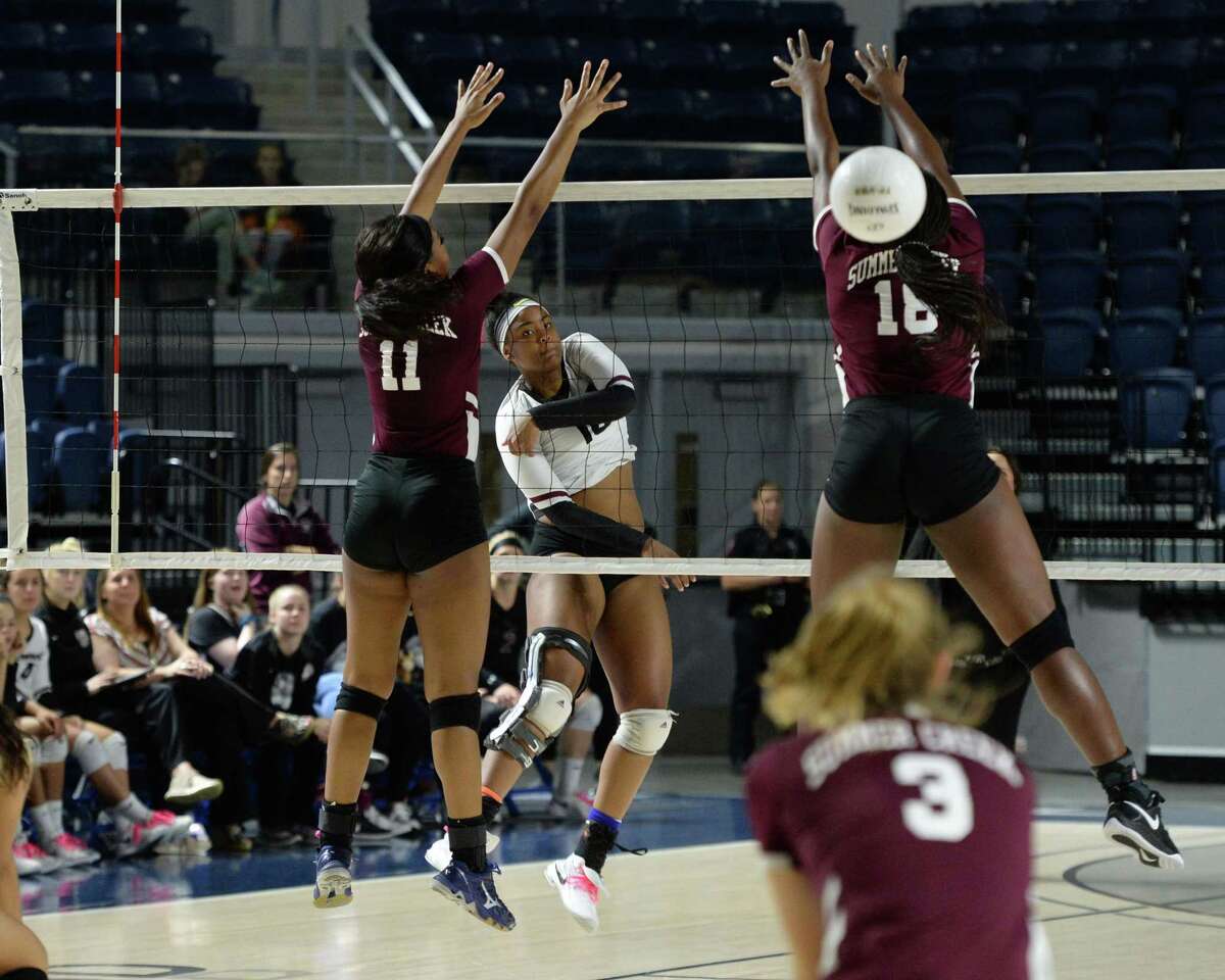Volleyball: George Ranch holds off Summer Creek in five-set thriller in ...