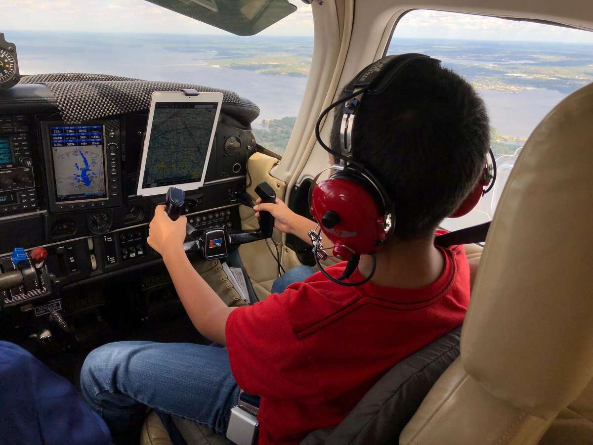 Non-profit allows kids to make a special flight over Lake Conroe