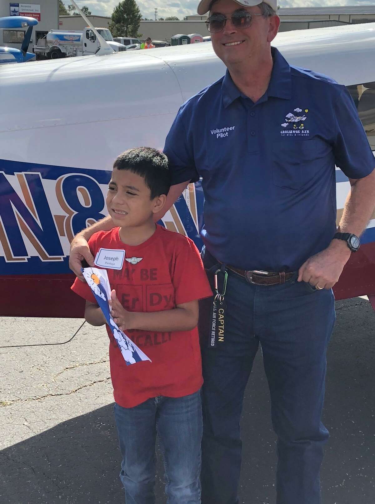 Non-profit allows kids to make a special flight over Lake Conroe