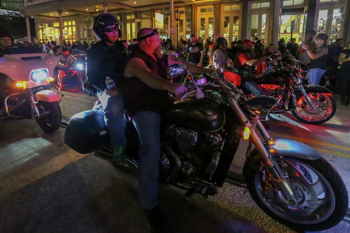 Motorcyclists die in Lone Star Rally related wrecks