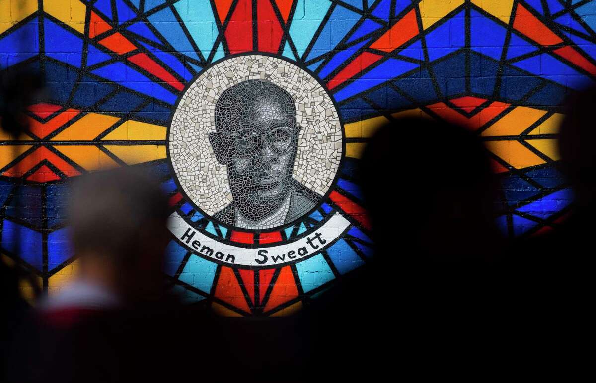 New mural represents pioneering African American activists