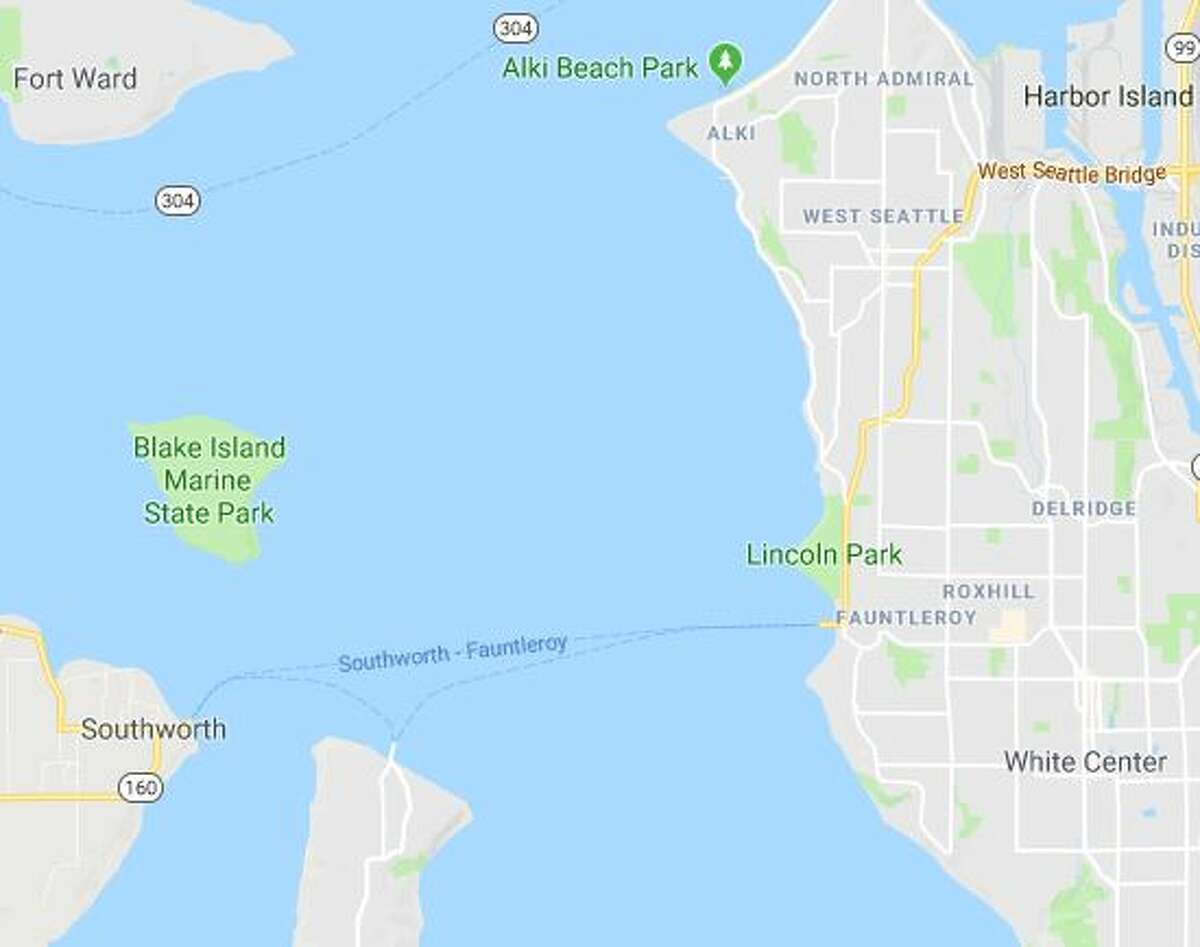 We brake for orcas: Killer whales surround ferries during Monday ...