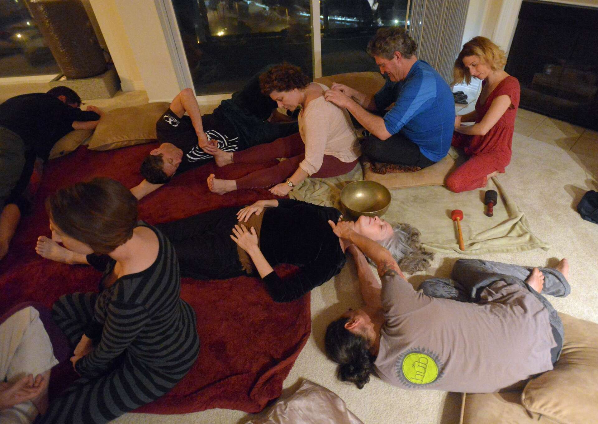 I cuddled with strangers at a Cuddle Party, San Francisco's latest ...