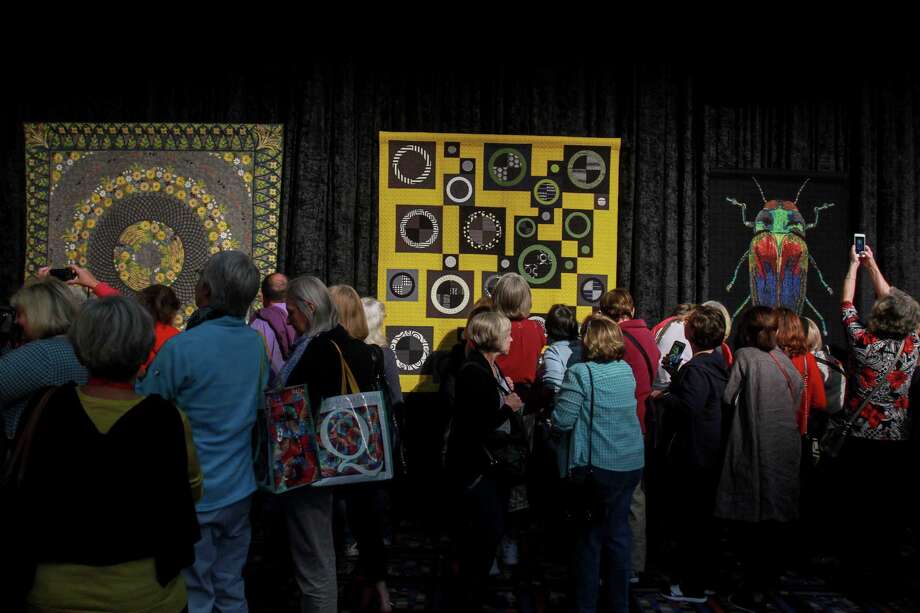 Best of Show winner dedicated her quilt to her late mother - Houston ...