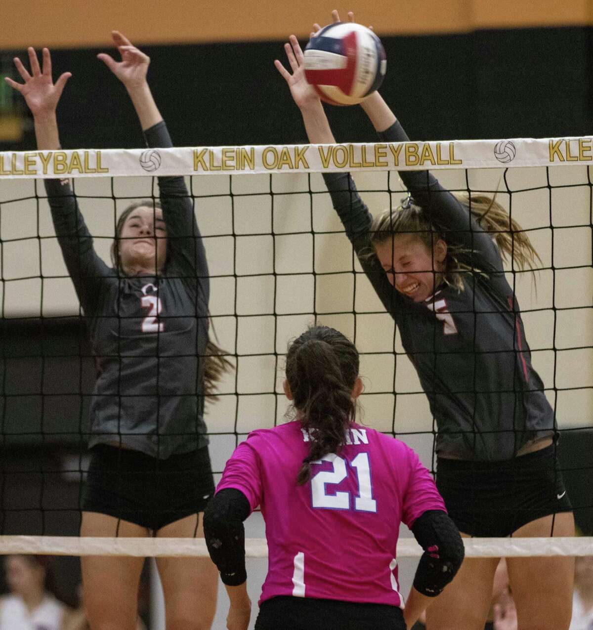 VOLLEYBALL: Klein closes out Oak Ridge’s season in regional quarterfinals