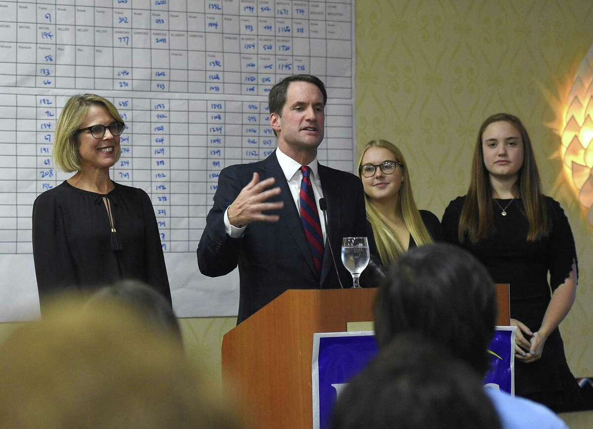 Himes beats Arora to win 6th term