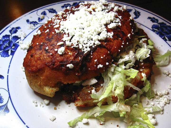 Review: Mexican food gets loud, proud and messy at Las Sabrosas de ...