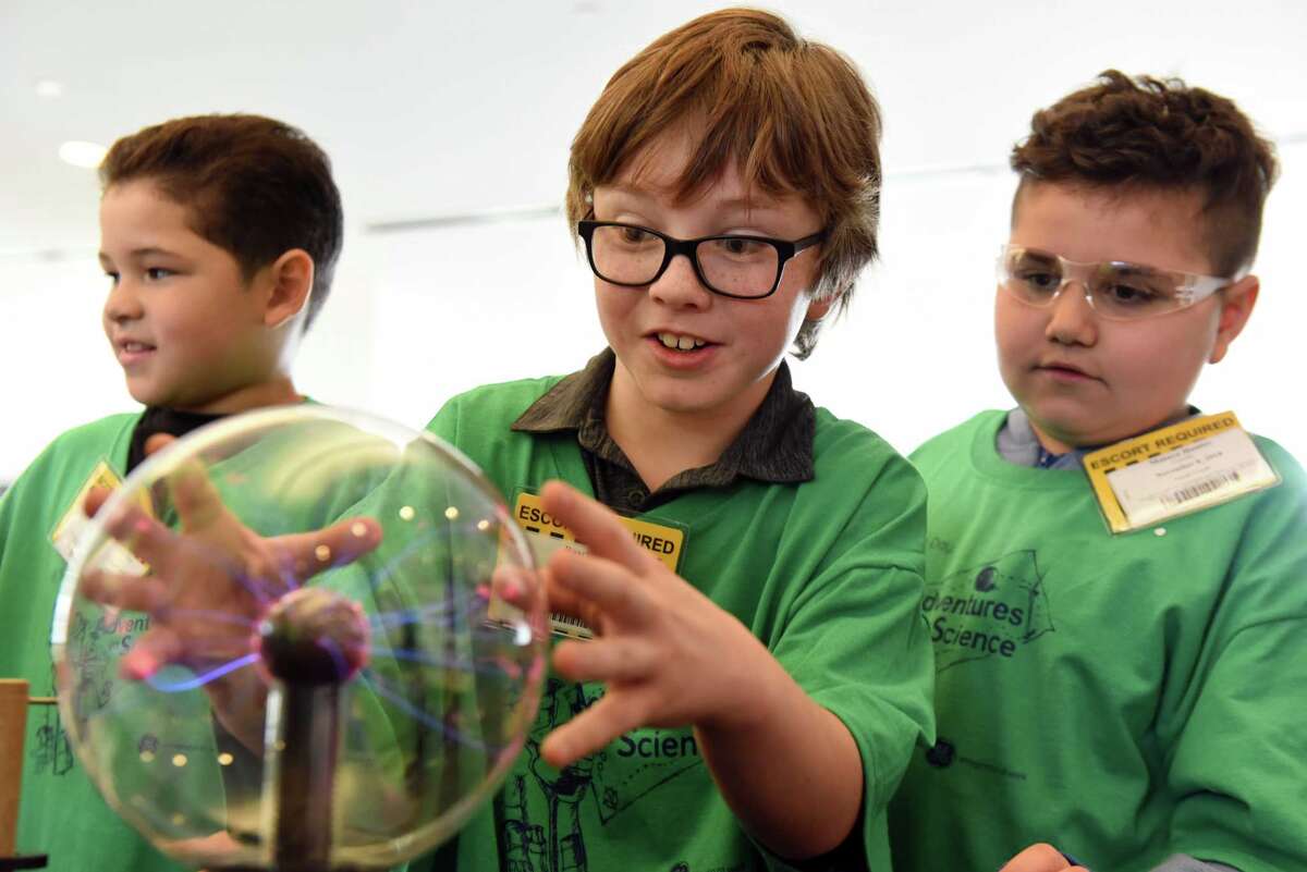 Photos: Local students attend GE Global Research's Science Day