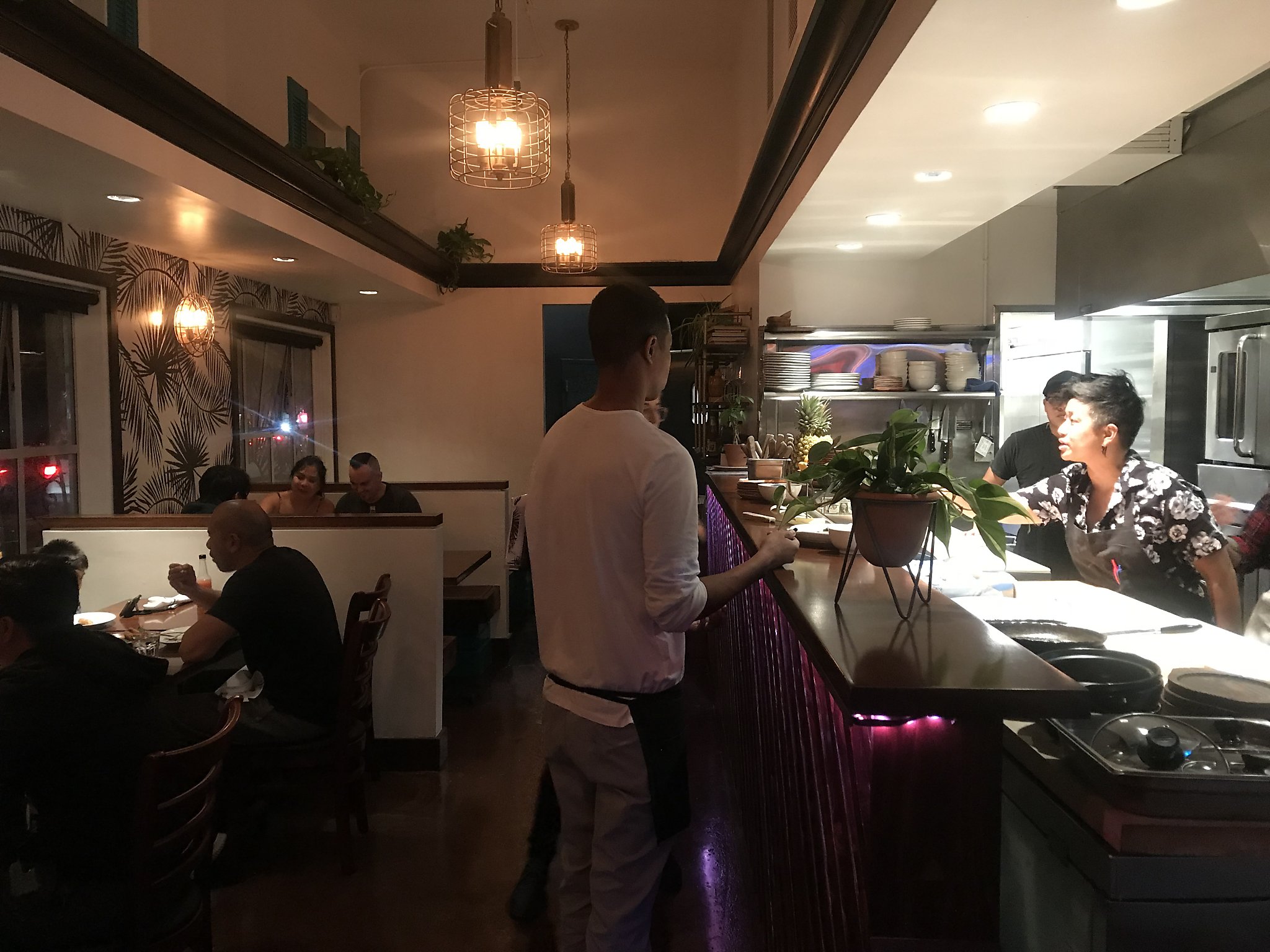 FOB Kitchen opens in Oakland’s Temescal neighborhood