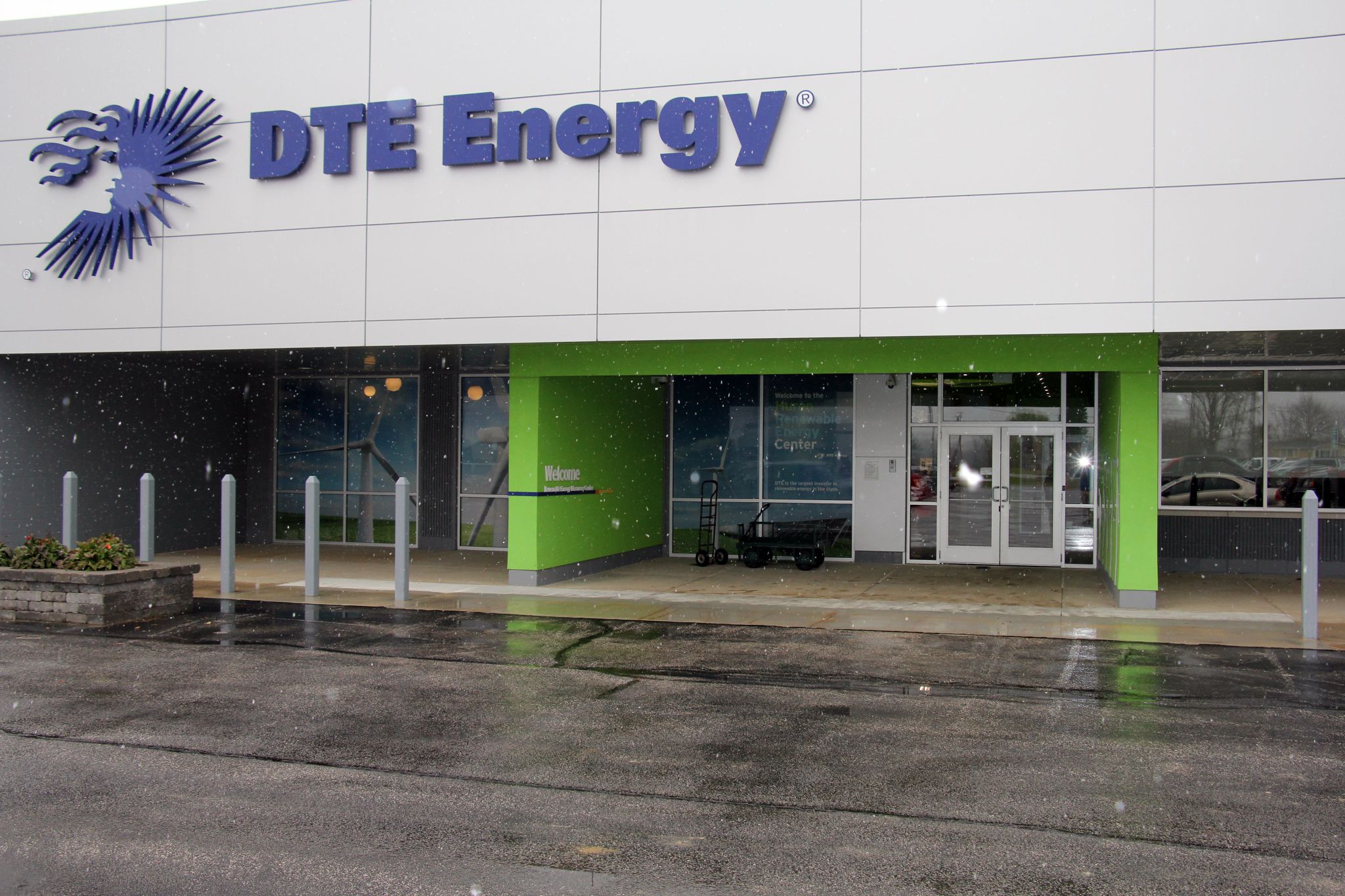 DTE hosts Project Connect