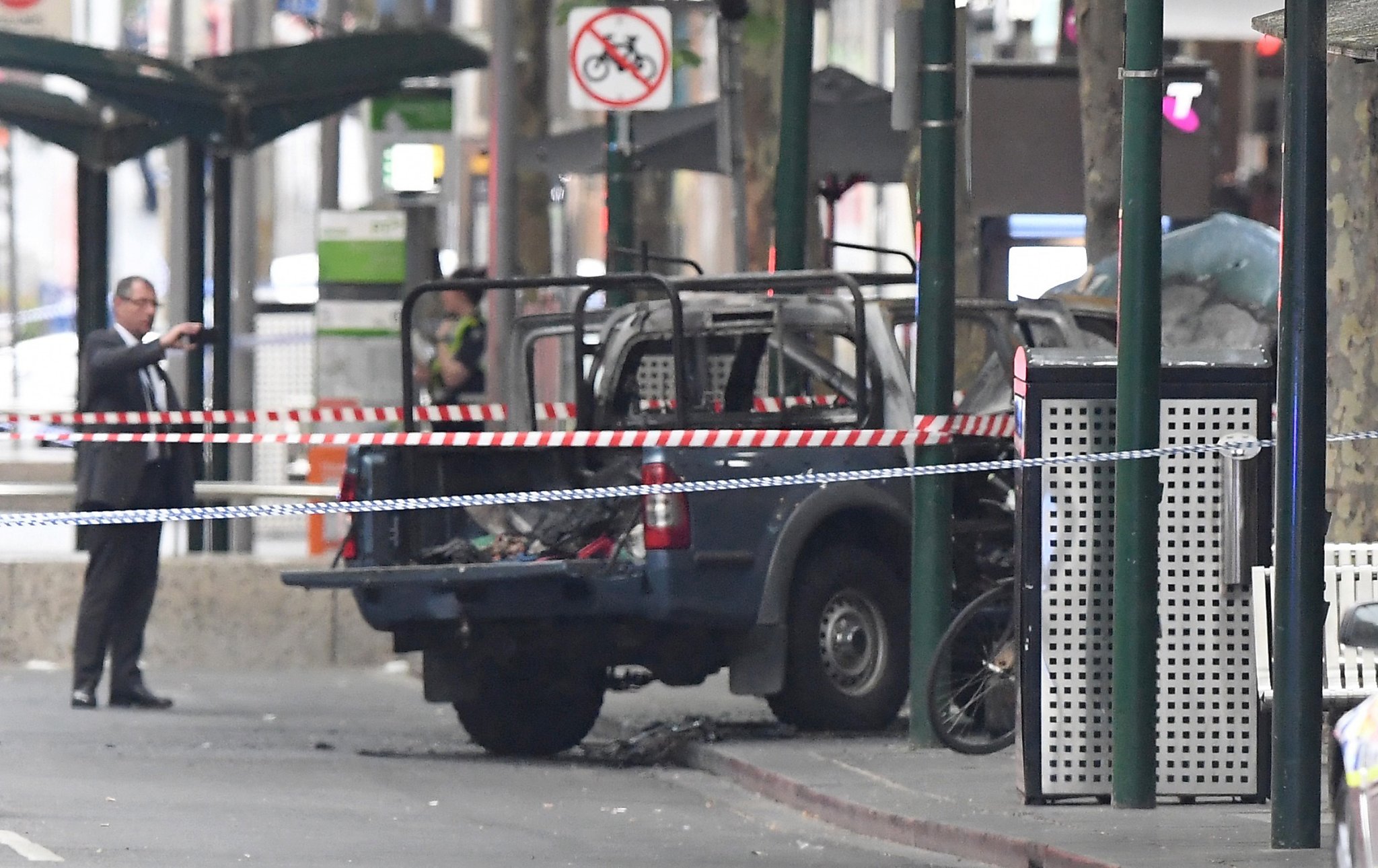 Australian police say stabbing attack linked to terrorism