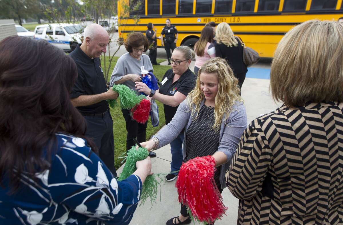 New Caney ISD group honors teachers with grants for projects