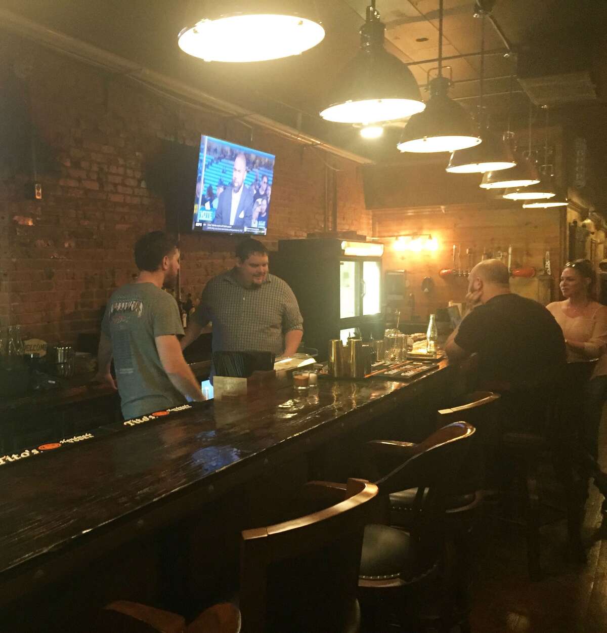 Small Bites: A sneak peek at downtown's new Buffalo Nickel by Cibolo ...