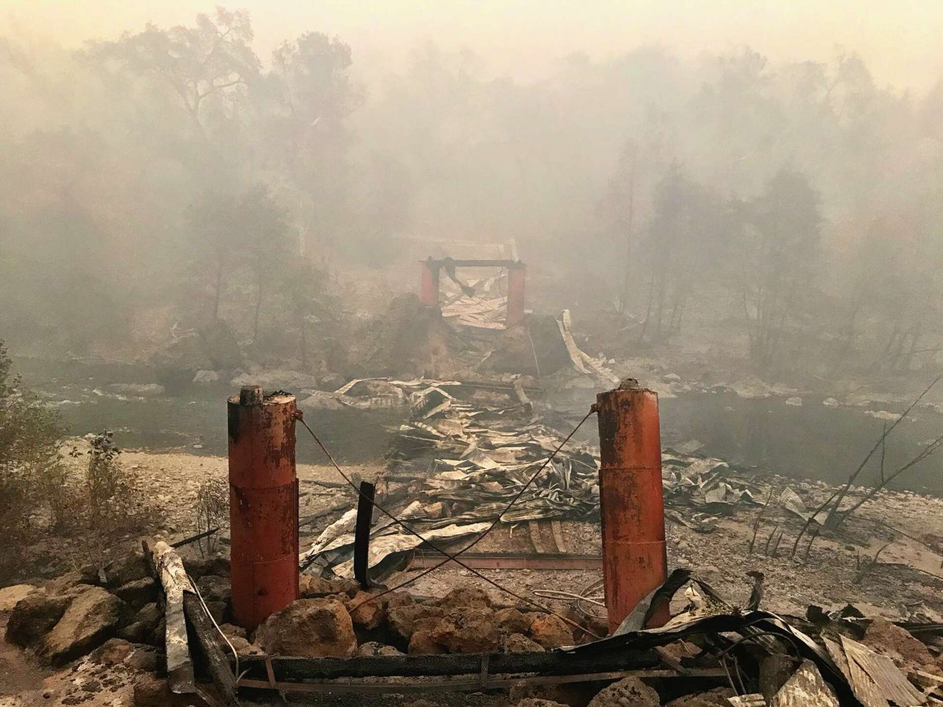 This map shows homes destroyed in the Camp Fire, and those that survived
