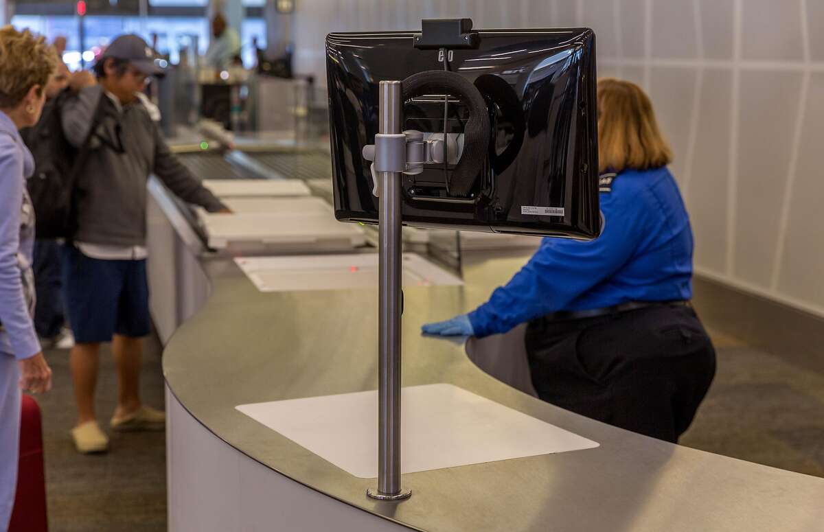 Will new machines get you through SFO lines faster this Thanksgiving?
