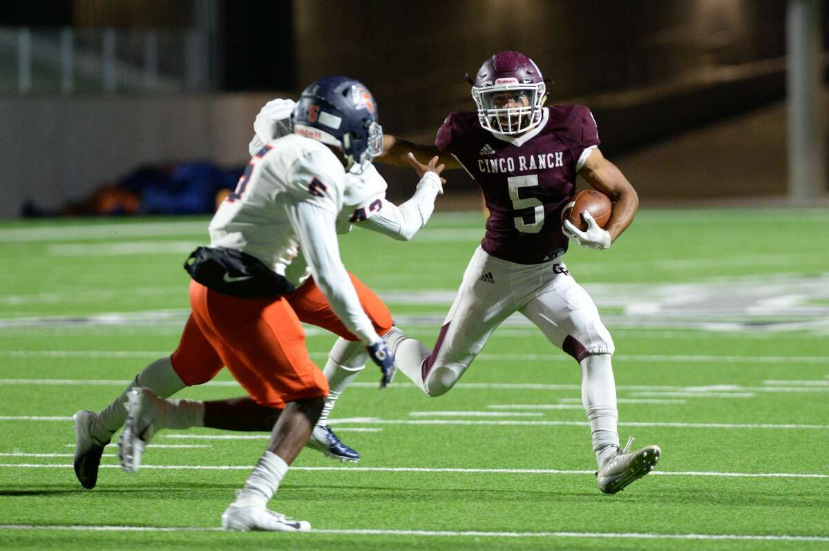 Seven Lakes ends streak against Cinco Ranch, reaches playoffs