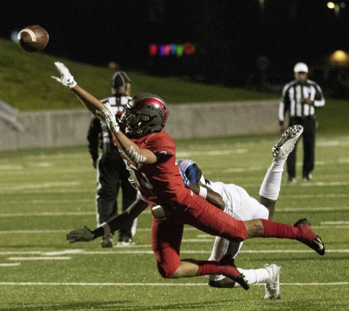 FOOTBALL: New Caney wins epic Battle Line on 59 over Porter