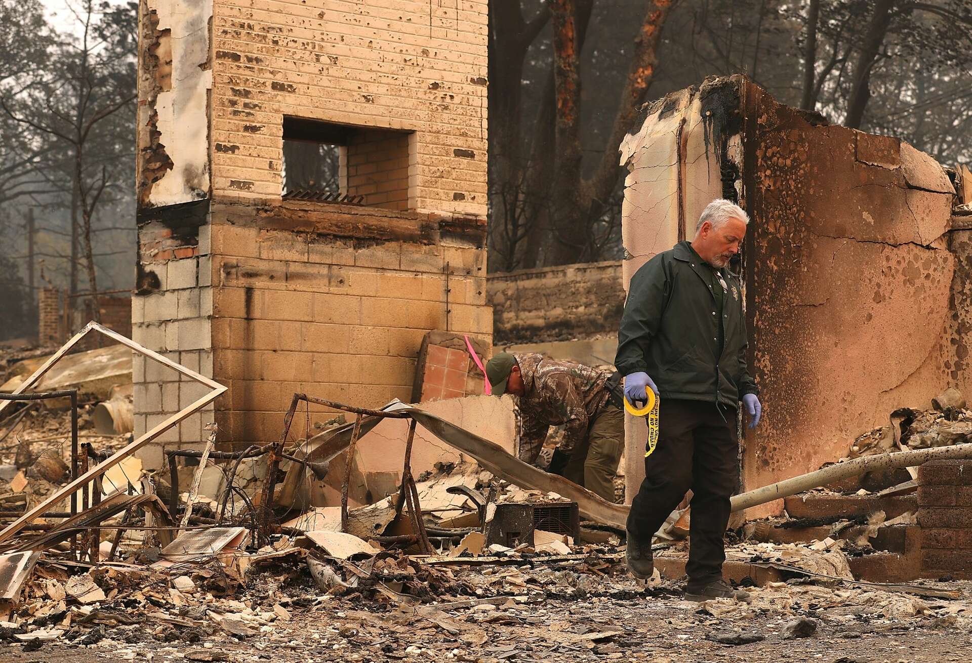 Trapped by Camp Fire, more than a dozen people — one 90 — survived in ...