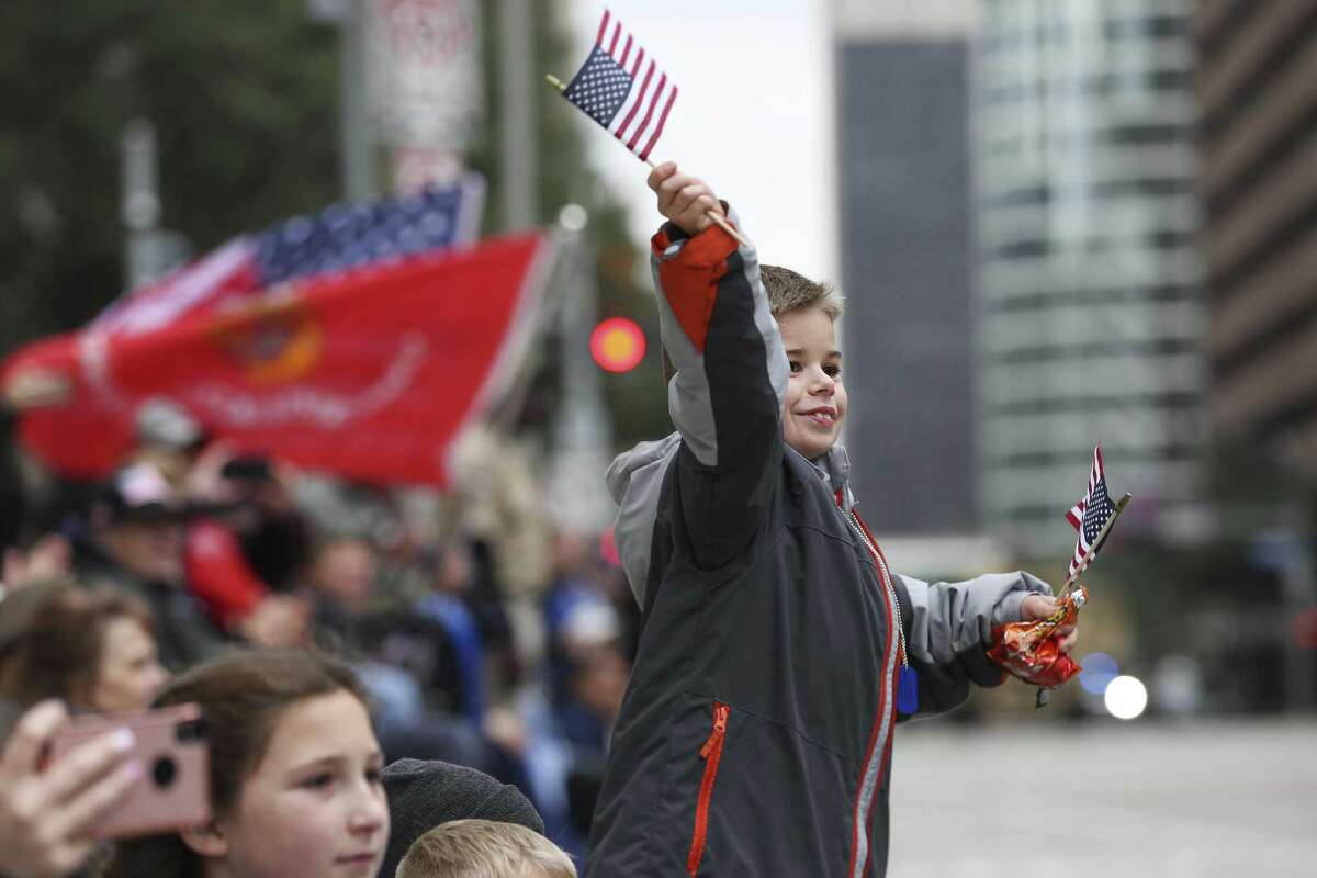 Veterans Day parade in downtown Houston pays homage to soldiers