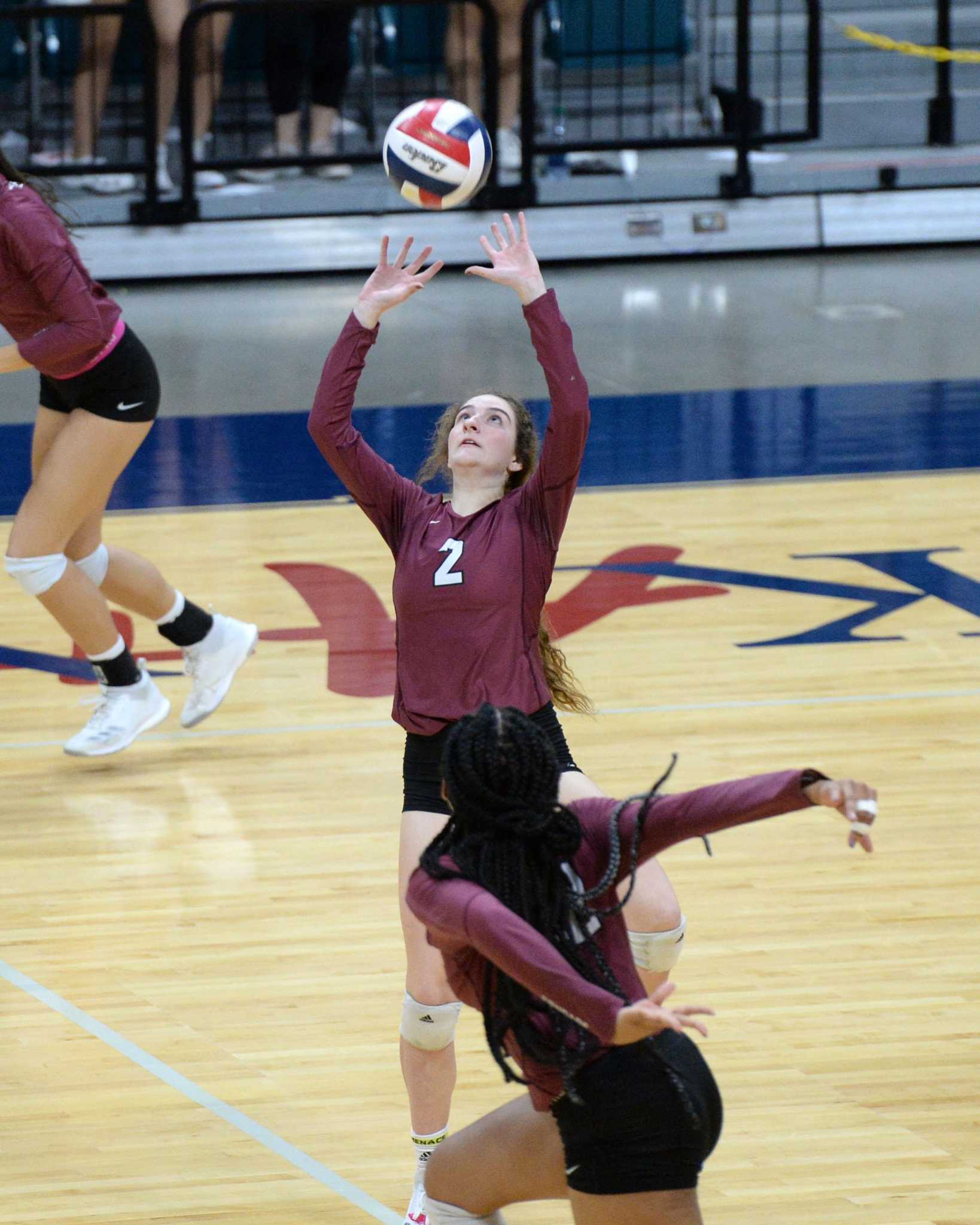Cinco Ranch repeats as regional volleyball tournament team
