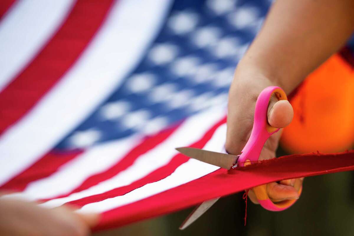 Photos: Flag retirement and disposal