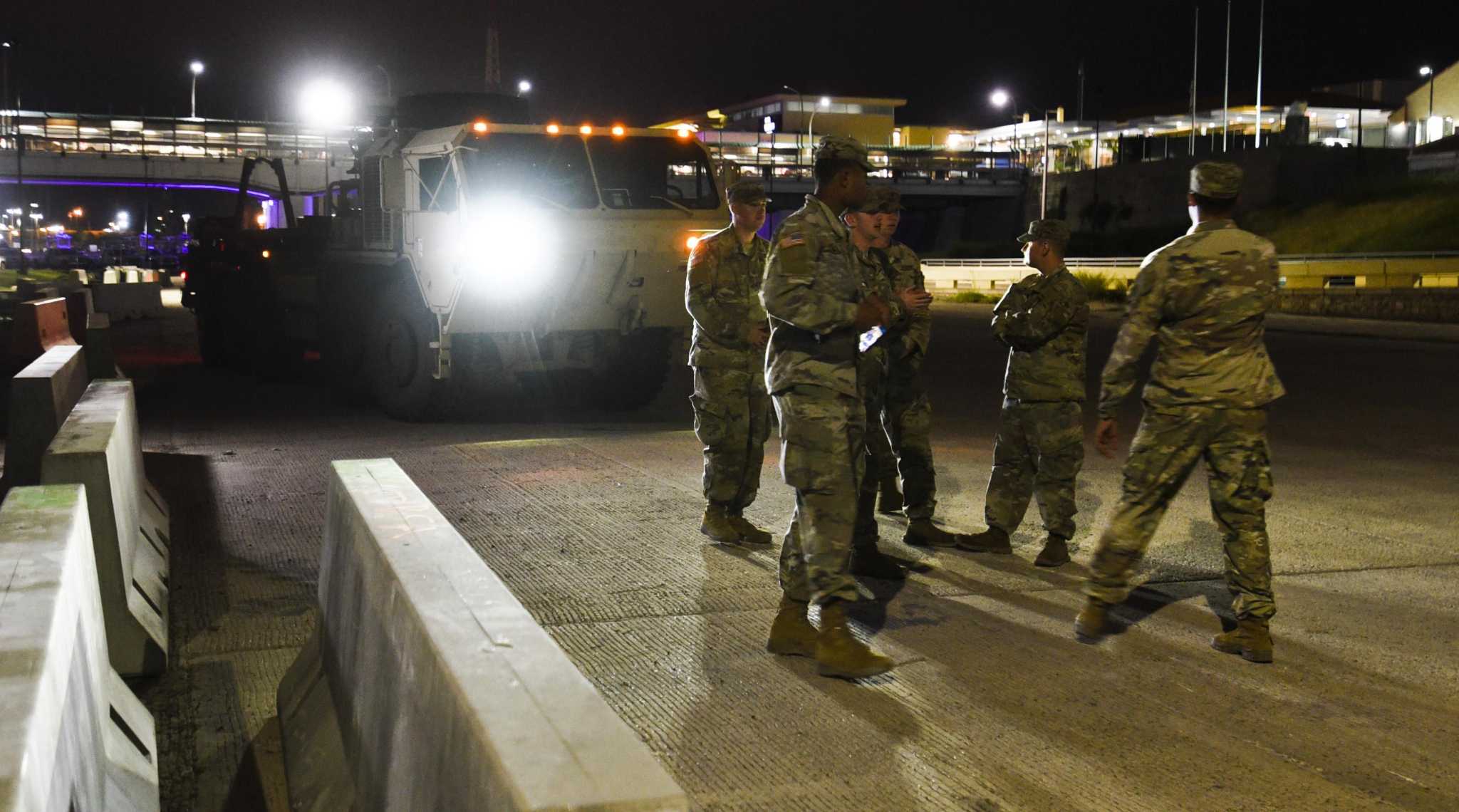 U.S. Military prepare for migrant caravan in Laredo